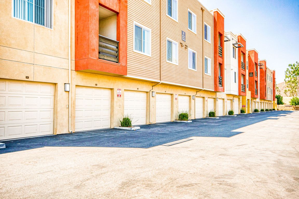 807 West Riverside, CA | Welcome Home