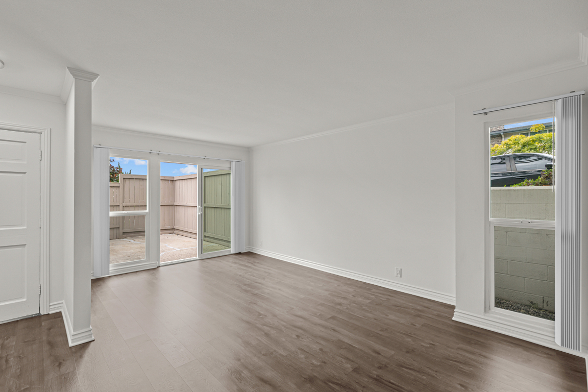 Eastbluff Townhomes Newport Beach, CA | Welcome Home