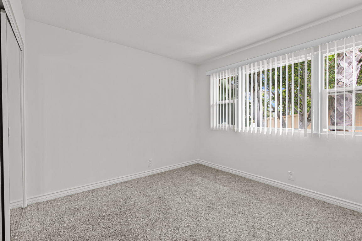Eastbluff Townhomes Newport Beach, CA | Welcome Home