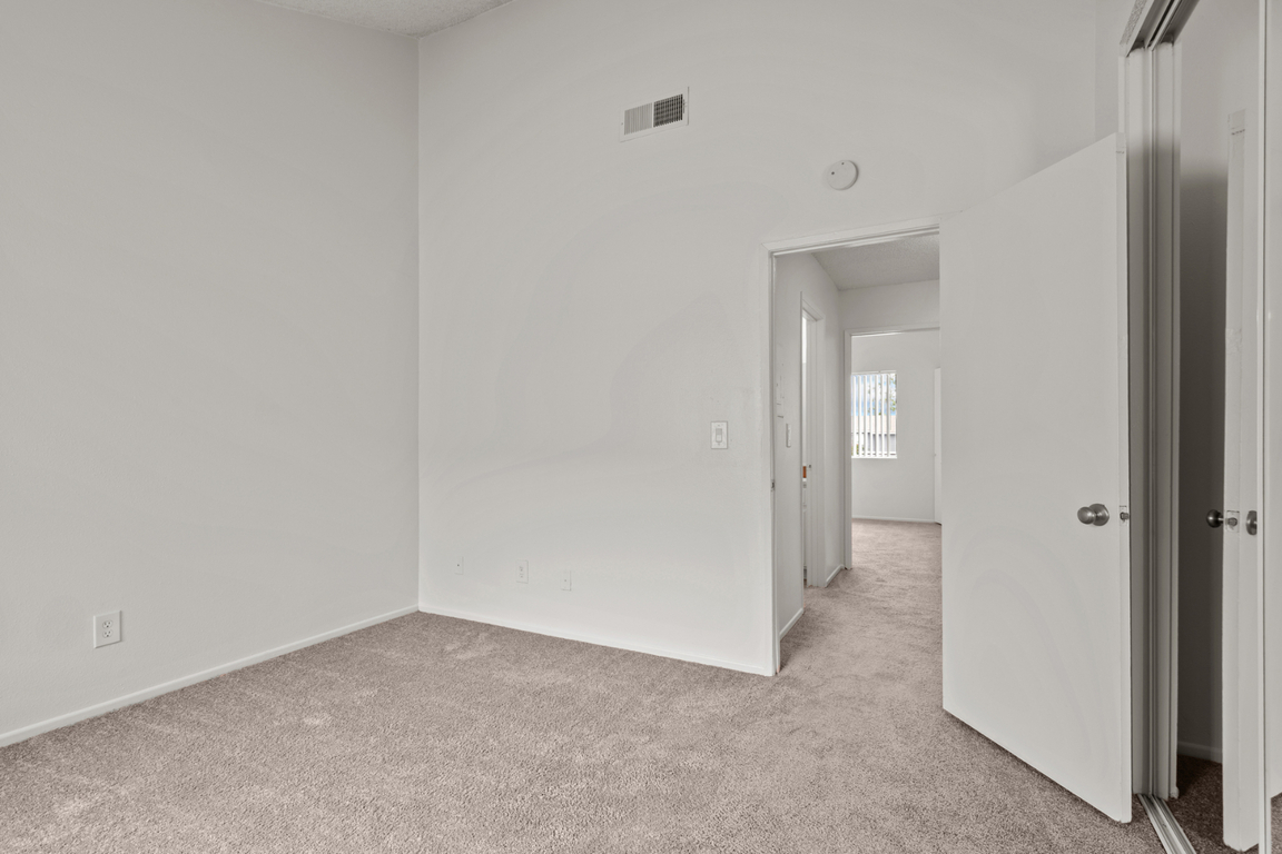 Apartment Hemet, CA | Park Place Town | Location